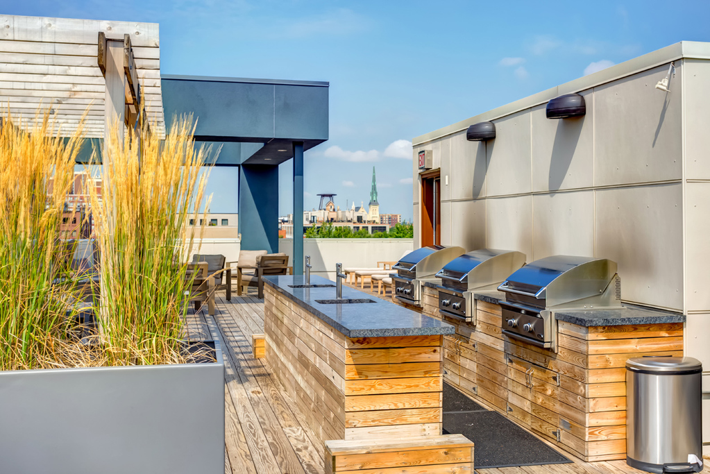 Luxury Apartments West Loop Chicago | Luxe on Madison